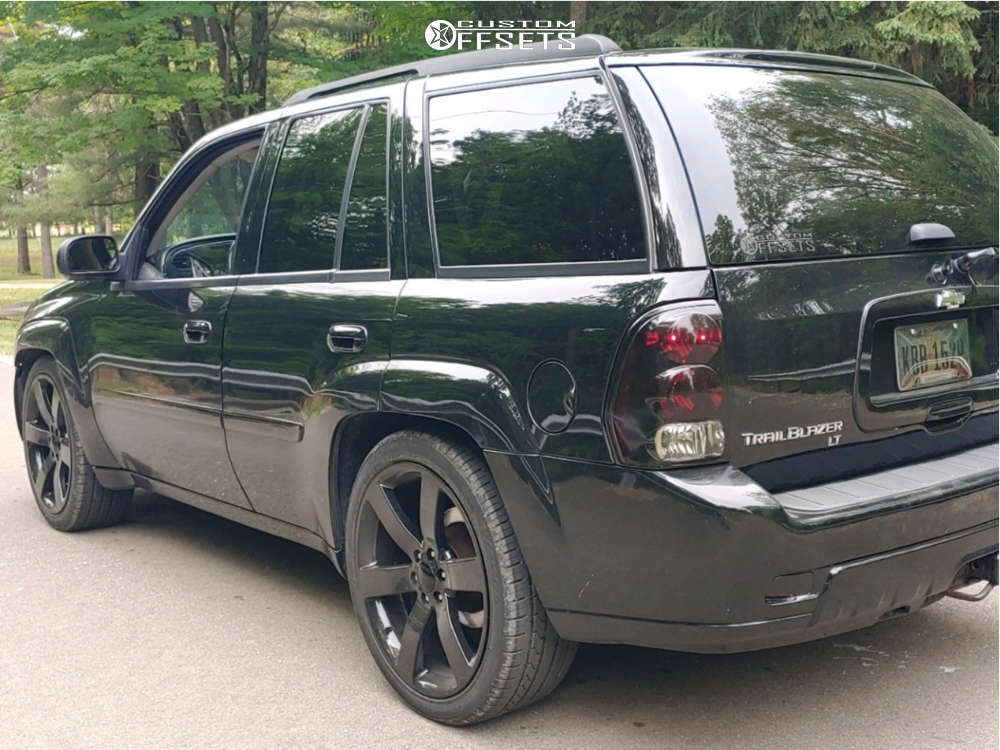 2006 Chevrolet Trailblazer with 22x9 45 Factory Reproductions Fr32 and ...