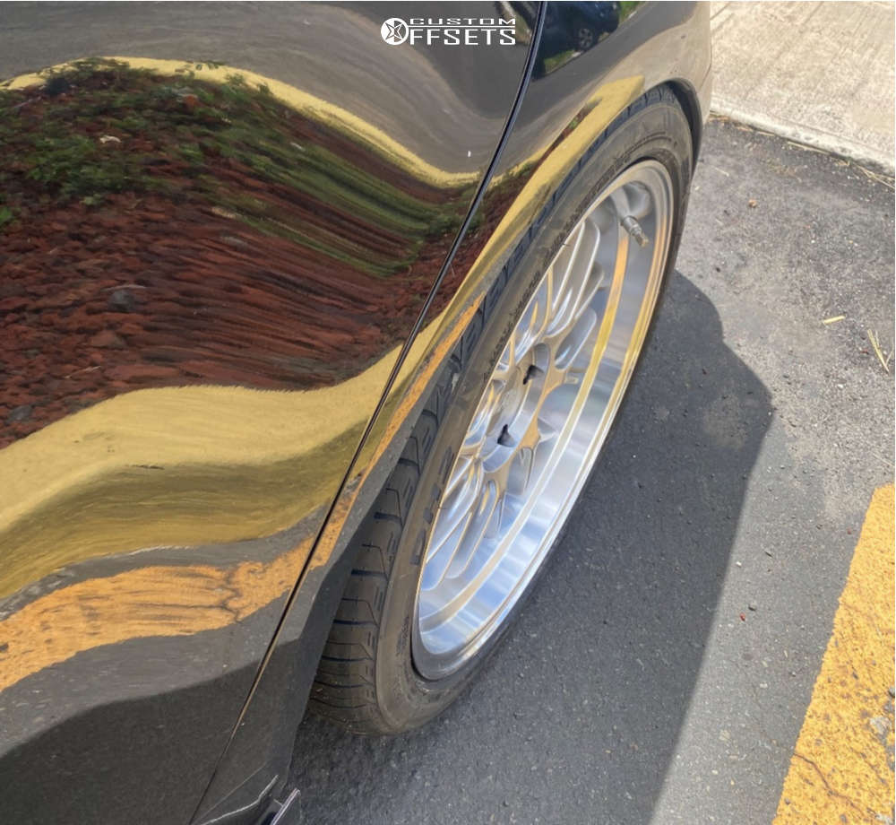 2007 Lexus IS350 with 19x8.5 35 F1R F21 and 235/35R19 Delinte DH2 and ...