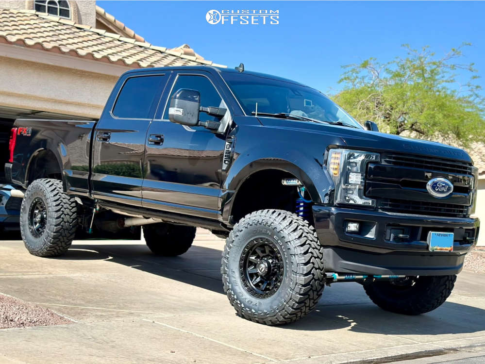 2019 Ford F-250 Super Duty with 18x9 -12 Fuel Covert and 38/13.5R18 ...