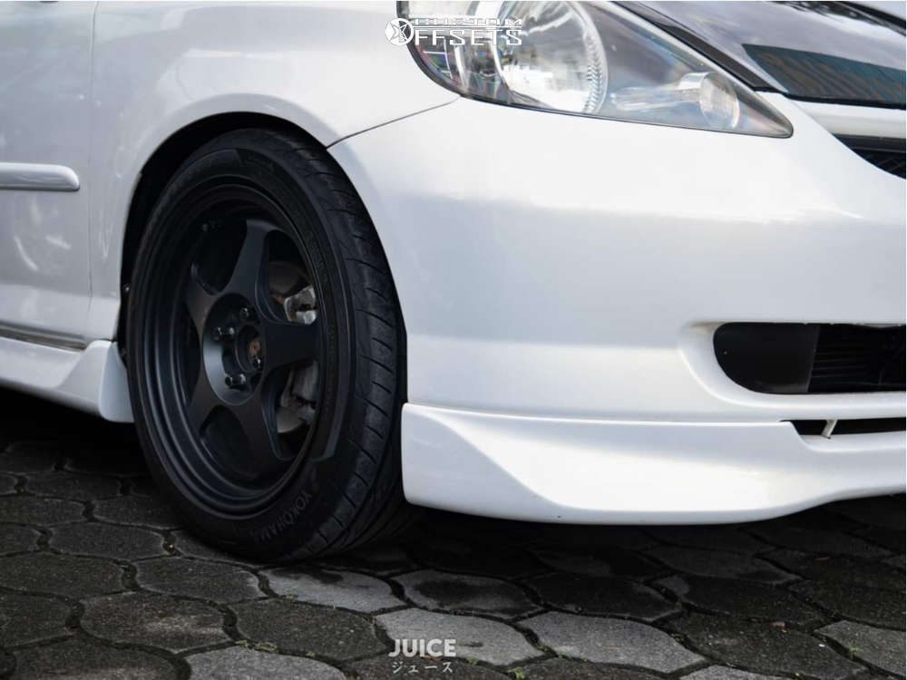 2005 Honda Fit GD3 with 16x7 45 Rota Slipstreams and 195/50R16 Yokohama ...