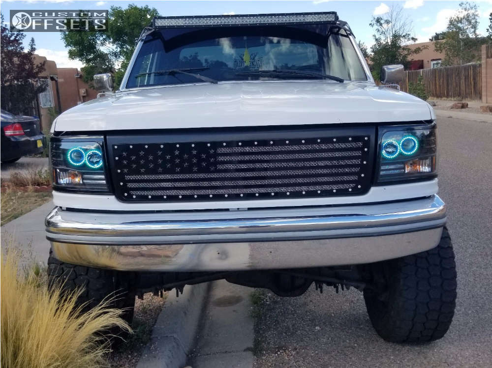 1995 Ford F-250 with 20x12 -44 TIS 535MB and 33/12.5R20 Ironman All ...
