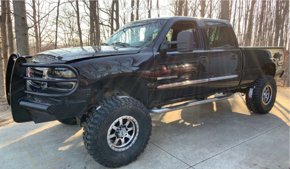 2007 GMC Sierra 2500 HD Classic with 17x9 -12 Raceline Avenger and 37/ ...