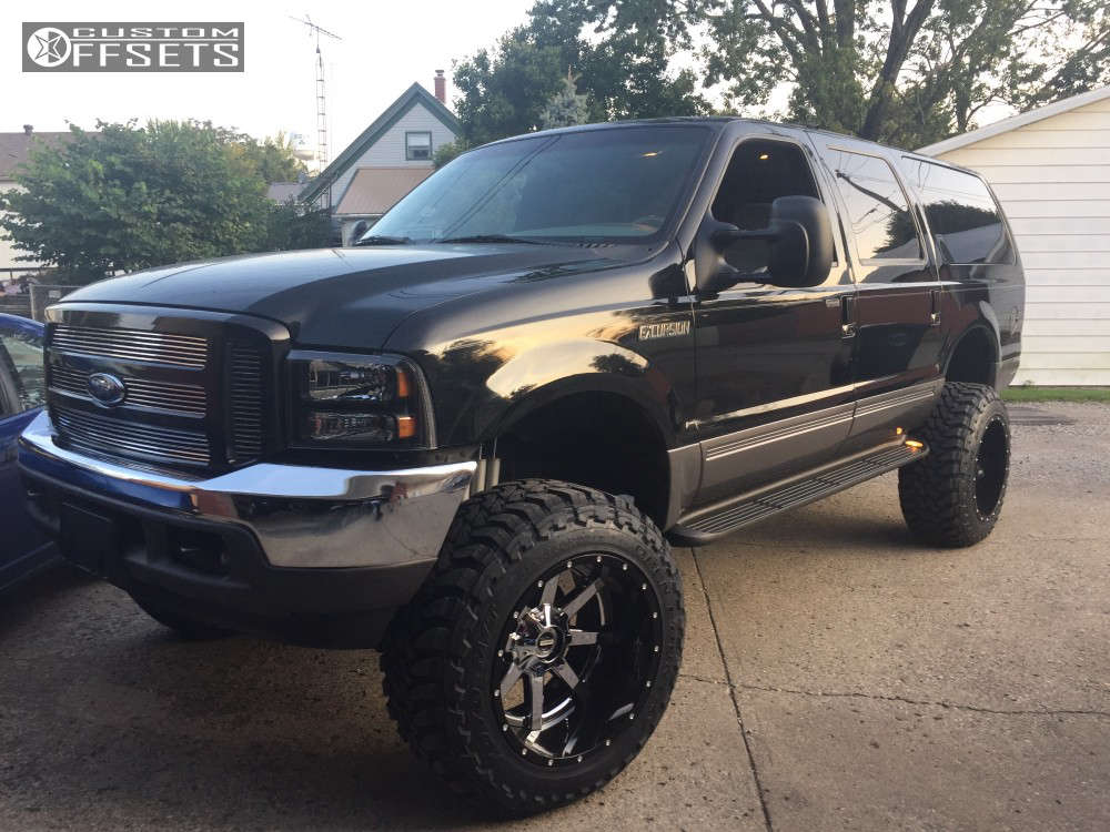 2002 Ford Excursion with 22x14 -70 Fuel Maverick and 37/13.5R22 Toyo ...