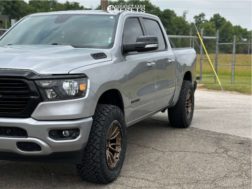 2021 Ram 1500 with 20x10 -18 Fuel Rebel 6 and 35/12.5R20 Venom Power ...