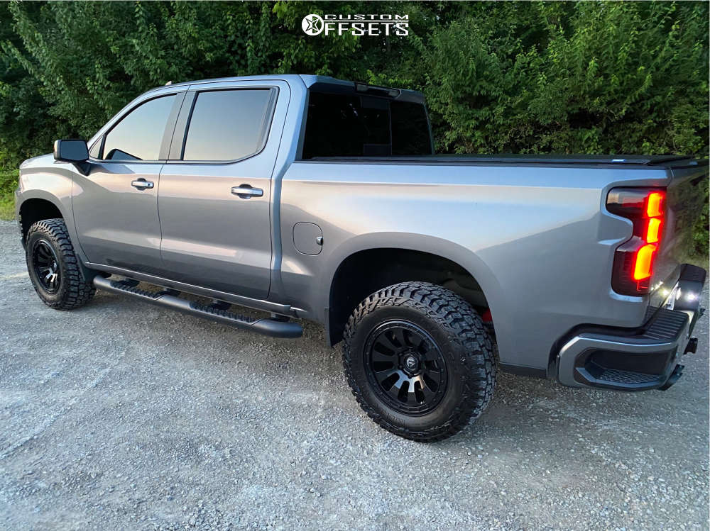 2020 Chevrolet Silverado 1500 with 18x9 1 Fuel Tactic and 275/70R18 ...