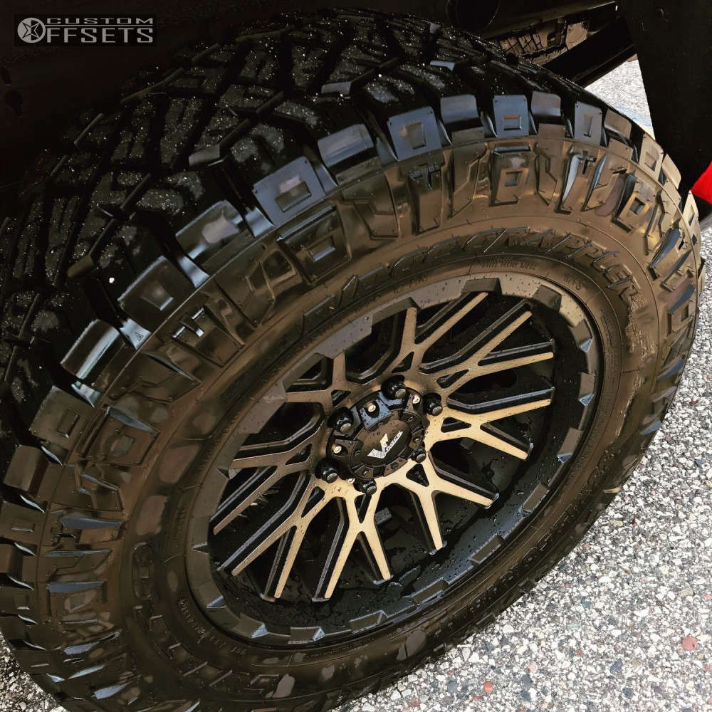 2016 Chevrolet Silverado 1500 with 18x9.5 15 V-Rock Recoil and 33/12 ...