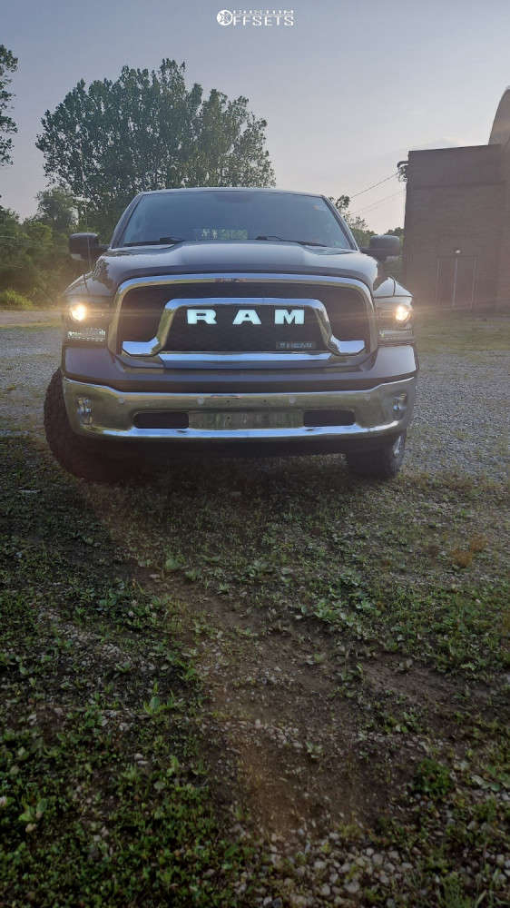 2019 Ram 1500 Classic with 20x9 -12 Grid Gd07 and 275/65R20 Cooper ...
