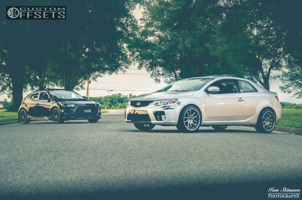 2013 Kia Forte Koup with 18x9.5 15 Aodhan DS02 and 235/40R18 Nankang NS ...