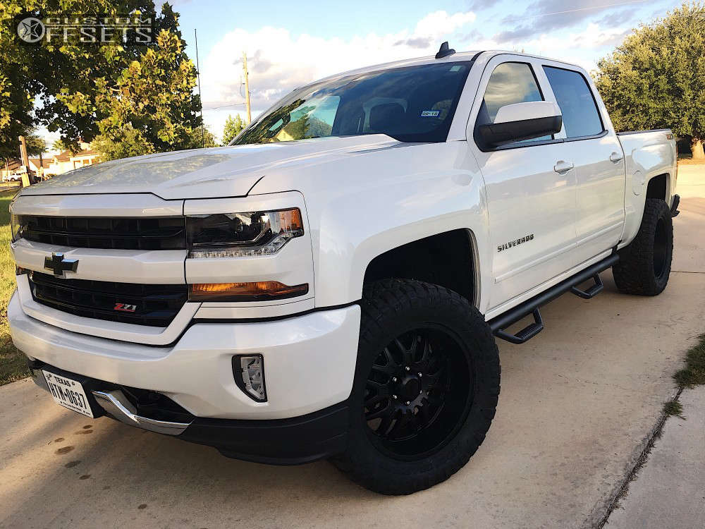 2016 Chevrolet Silverado 1500 with 20x9 -12 Ultra Hunter and 305/55R20 ...
