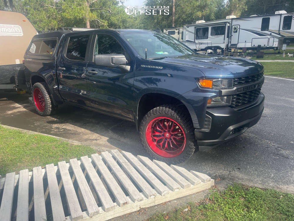 2021 Chevrolet Silverado 1500 with 22x10 -19 Vision Riot and 285/50R22 ...