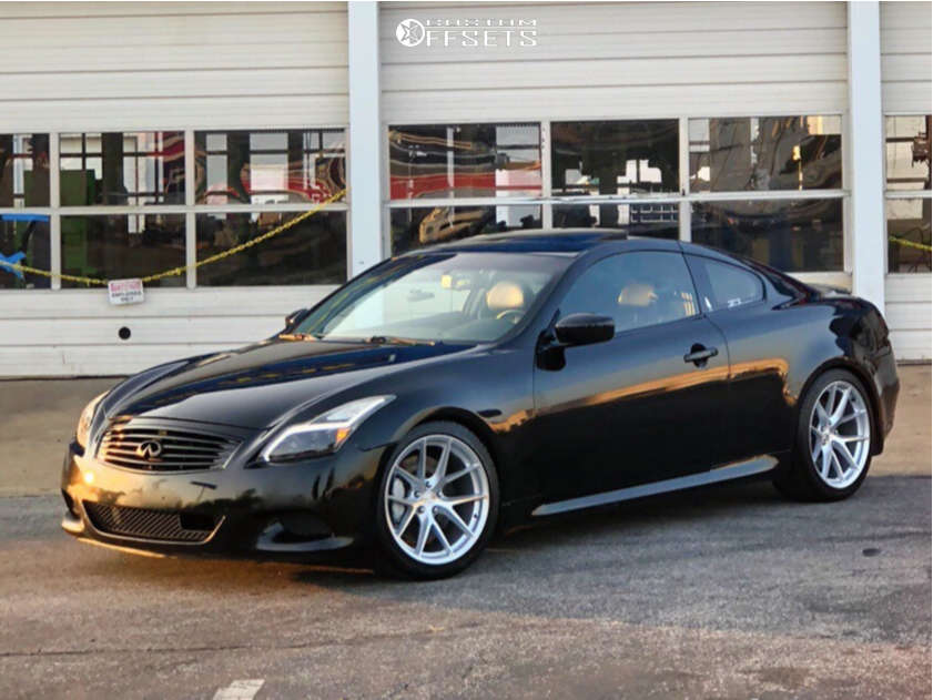 2008 INFINITI G37 with 19x9.5 35 Aodhan Aff7 and 255/40R19 GT Radial ...