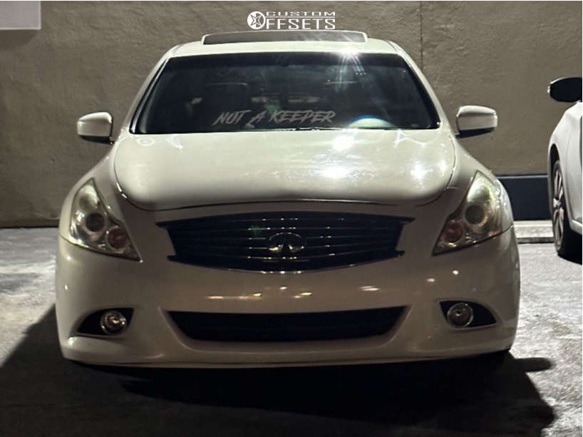 2012 INFINITI G37 with 18x9.5 30 Aodhan Ah03 and 235/40R18 Vercelli ...