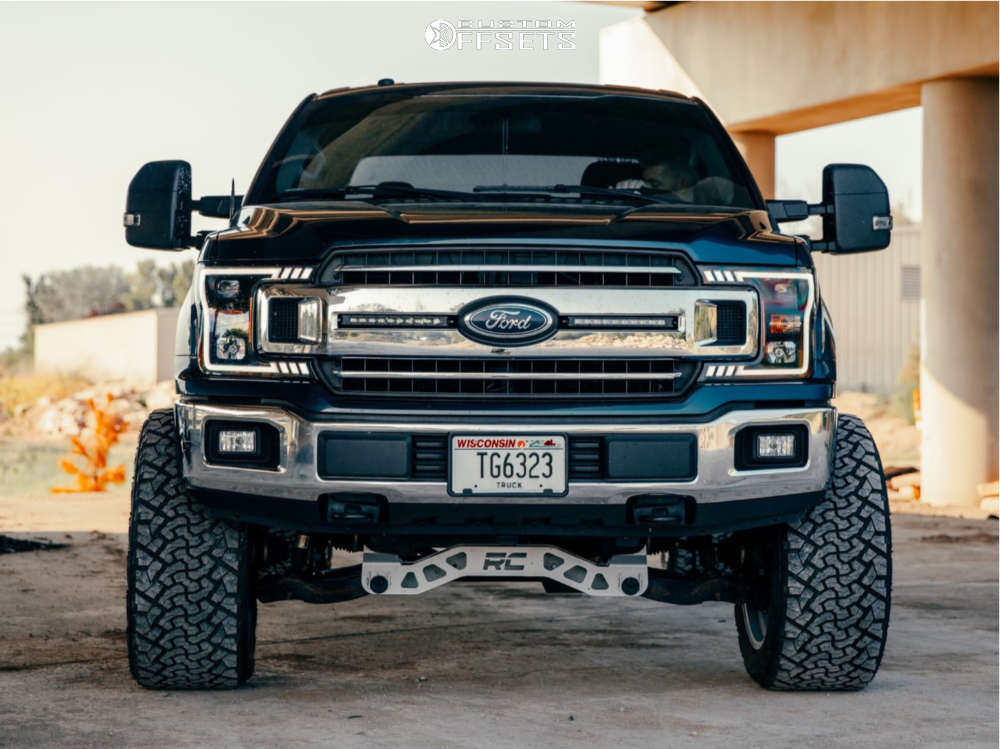 2018 Ford F-150 with 22x12 -51 ARKON OFF-ROAD Lincoln and 35/13.5R22 ...