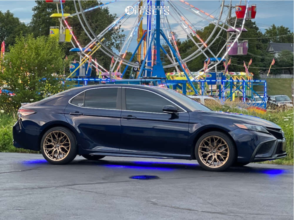 2022 Toyota Camry with 19x9.5 38 F1R Fs3 and 235/40R19 Vercelli Strada ...