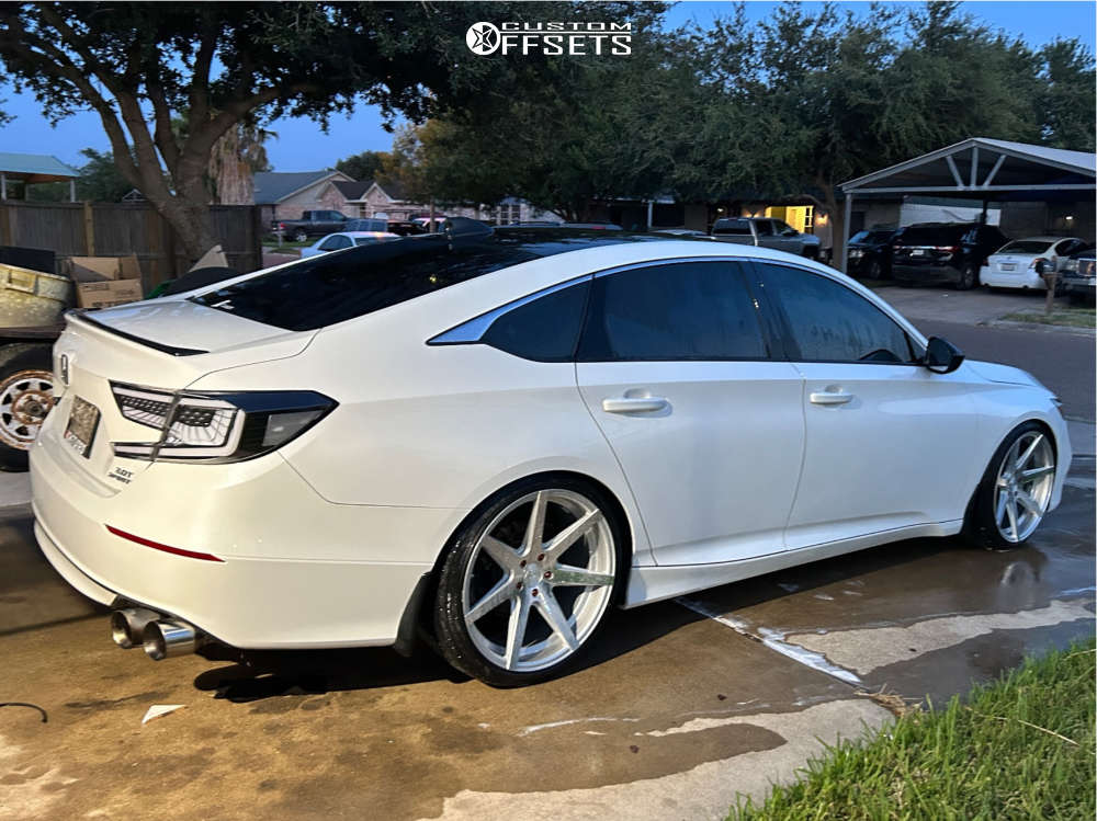 2018 Honda Accord with 20x10 40 Rohana Rc7 and 245/35R20 Vercelli ...