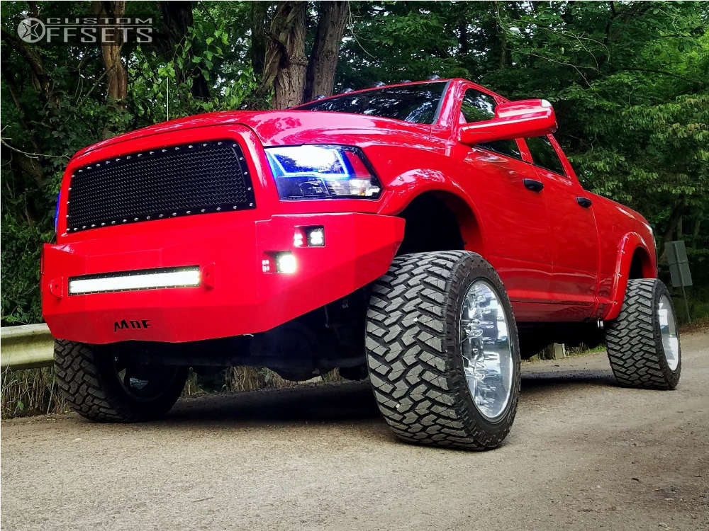 2015 Ram 2500 with 22x14 -76 Fuel Octane and 355/40R22 Nitto Trail ...