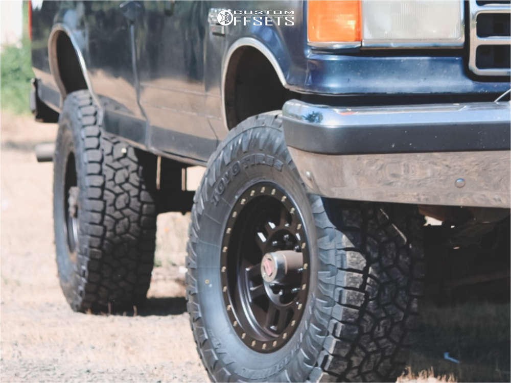 1990 Ford F-250 with 17x8.5 Vision Manx and 35/12.5R17 Toyo Tires Open ...