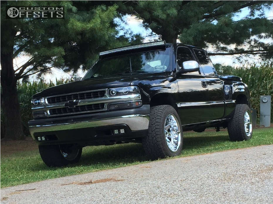 2000 Chevrolet Silverado 1500 with 20x12 -44 Fuel Octane and 305/50R20 ...