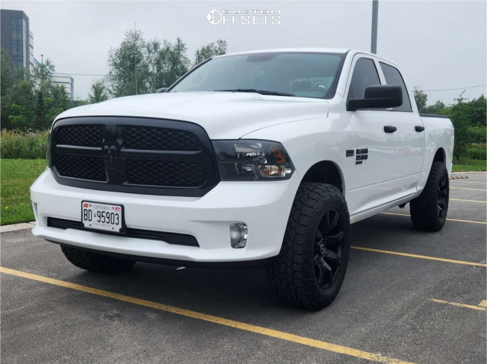 2020 Ram 1500 Classic with 20x10 -18 Moto Metal Mo804 and 295/60R20 ...