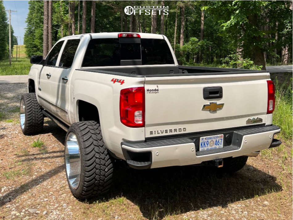 2017 Chevrolet Silverado 1500 with 22x14 -76 Hostile Forged Sprocket and 35/13.5R22 AMP Mud ...