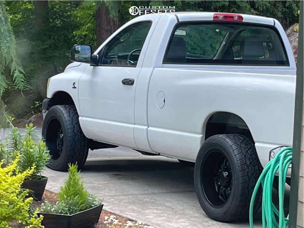2008 Dodge Ram 2500 with 20x10 -25 Ultra Hunter and 305/50R20 Nitto ...
