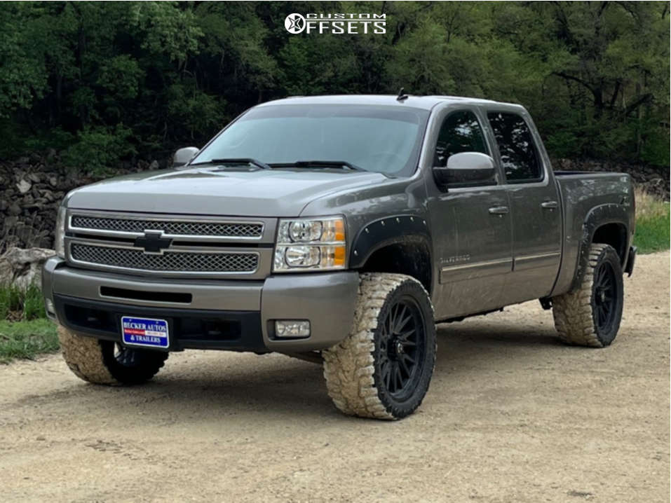 2012 Chevrolet Silverado 1500 with 22x10 10 TIS 547b and 33/13.5R22 ...
