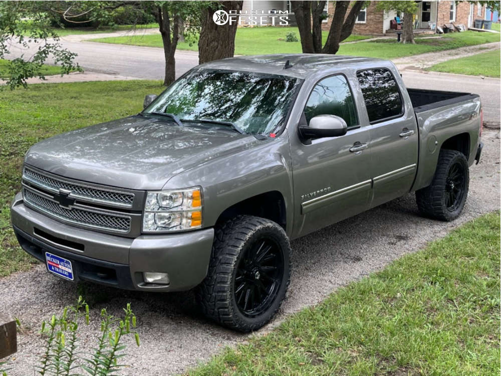 2012 Chevrolet Silverado 1500 with 22x10 10 TIS 547b and 33/13.5R22 ...