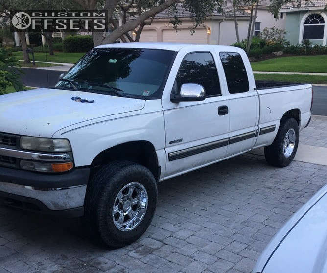 2000 Chevrolet Silverado 1500 with 17x9 -6 Pro Comp Series 89 and 33/12 ...
