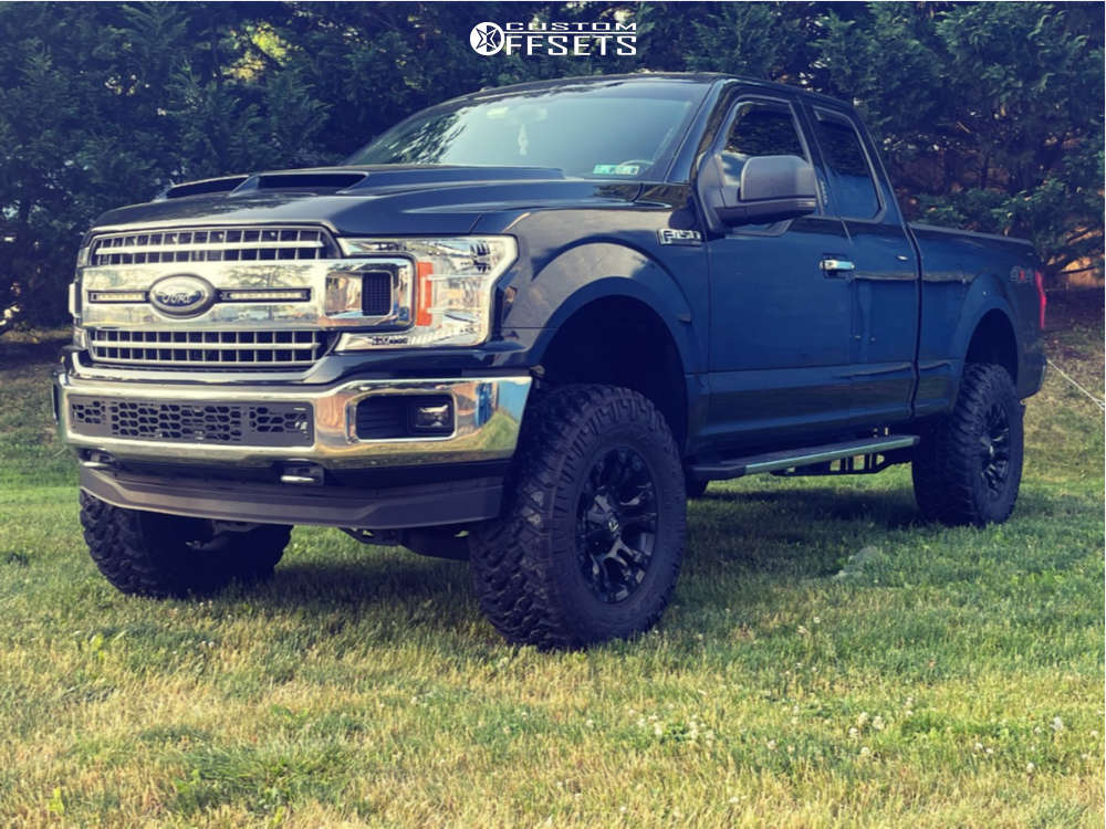 2018 Ford F-150 with 18x9 -18 Fuel Vapor and 35/12.5R18 Nitto Trail ...