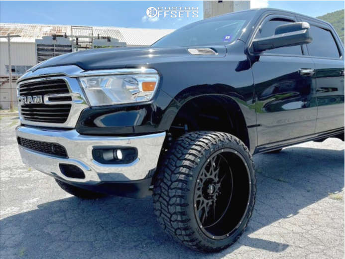 2019 Ram 1500 with 24x12 -51 Vision Rocker and 35/13.5R24 Radar ...