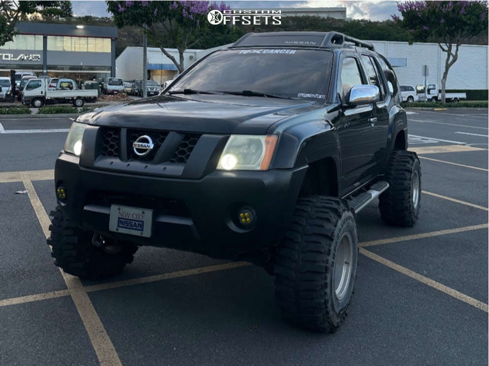 2006 Nissan Xterra with 15x12 -73 Mickey Thompson Classic Iii and 33/12 ...