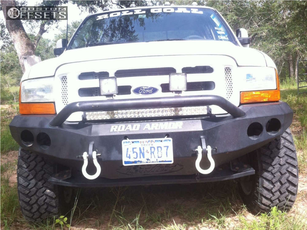 2001 Ford F-250 Super Duty with 20x12 -44 XD Rockstar and 35/12.5R20 ...