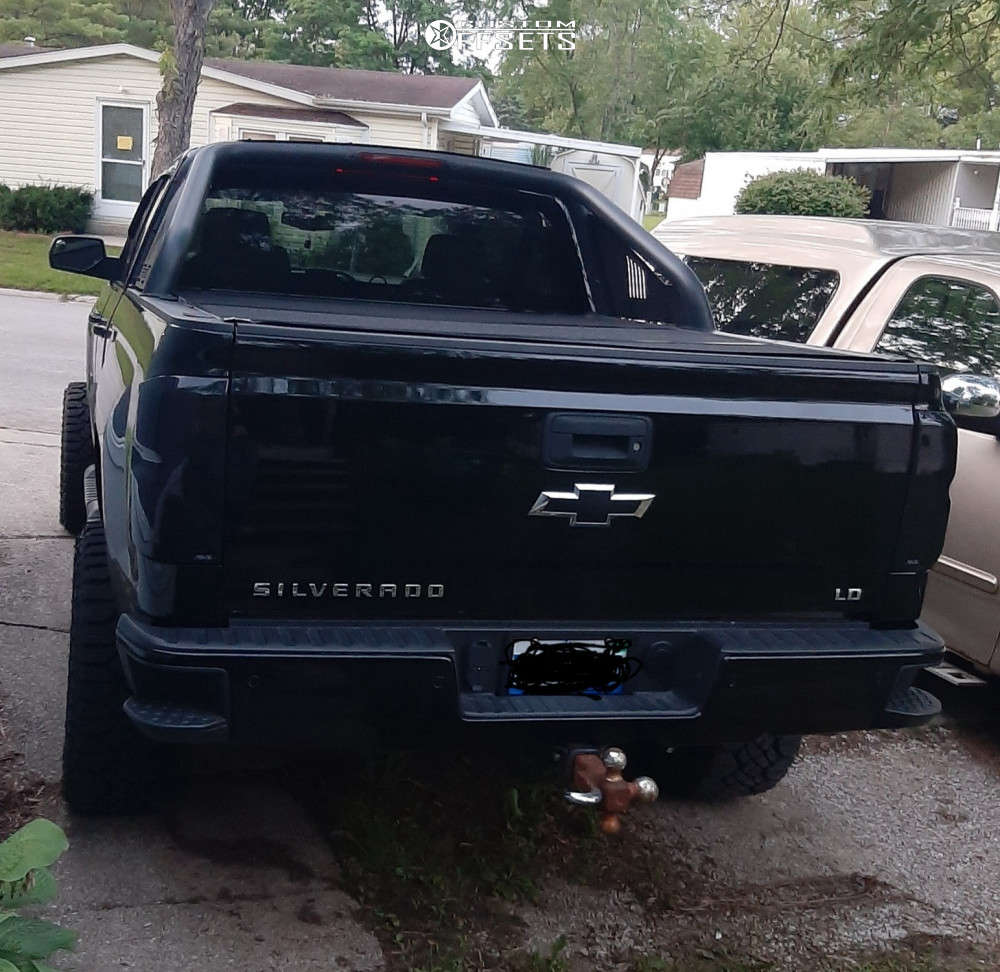 2019 Chevrolet Silverado 1500 with 20x10 -25 Vision Korupt and 33/12 ...