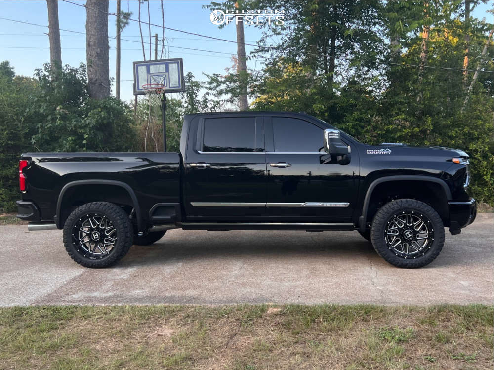 2024 Chevrolet Silverado 2500 HD with 22x10 -25 Hostile Sprocket and 35 ...