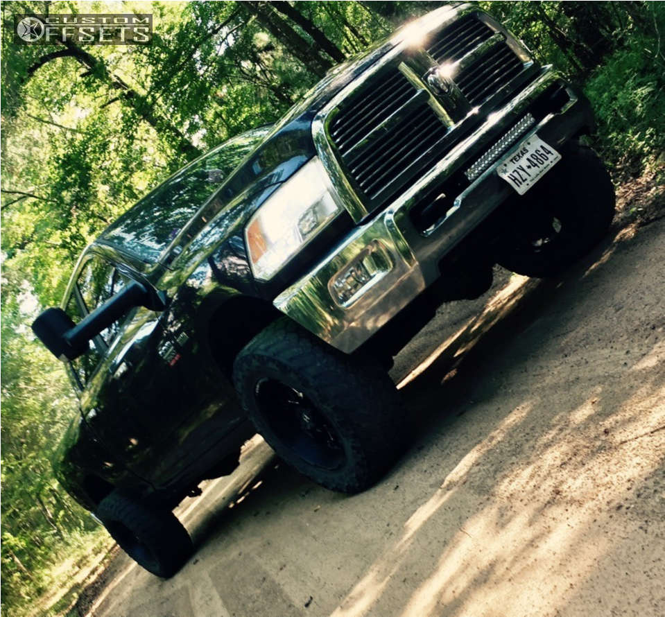 2010 Dodge Ram 2500 with 20x10 -19 Hostile Knuckles and 35/12.5R20 ...