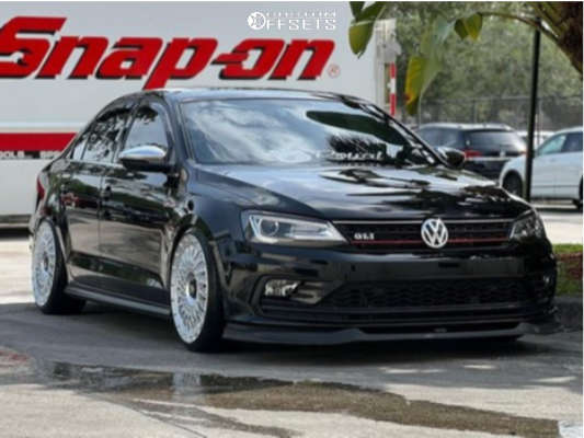 2017 Volkswagen Jetta with 19x8.5 35 Rotiform Lhr-m and 225/35R19 ...