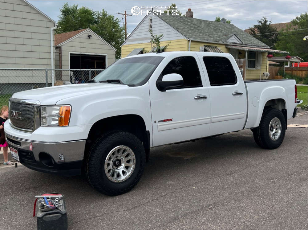 2007 GMC Sierra 1500 with 17x8.5 -6 Fuel Vector and 285/70R17 Falken ...