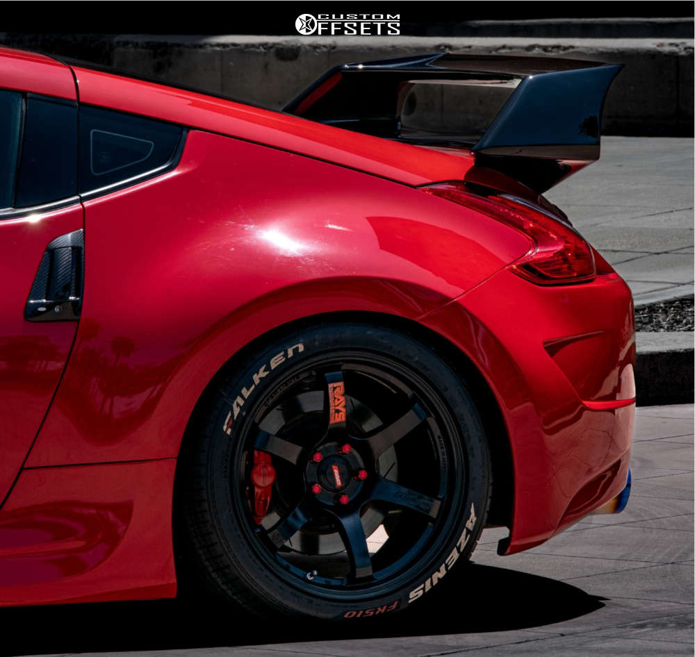 2010 Nissan 370Z with 19x9.5 25 Gram Lights 57dr and 255/40R19 Falken ...