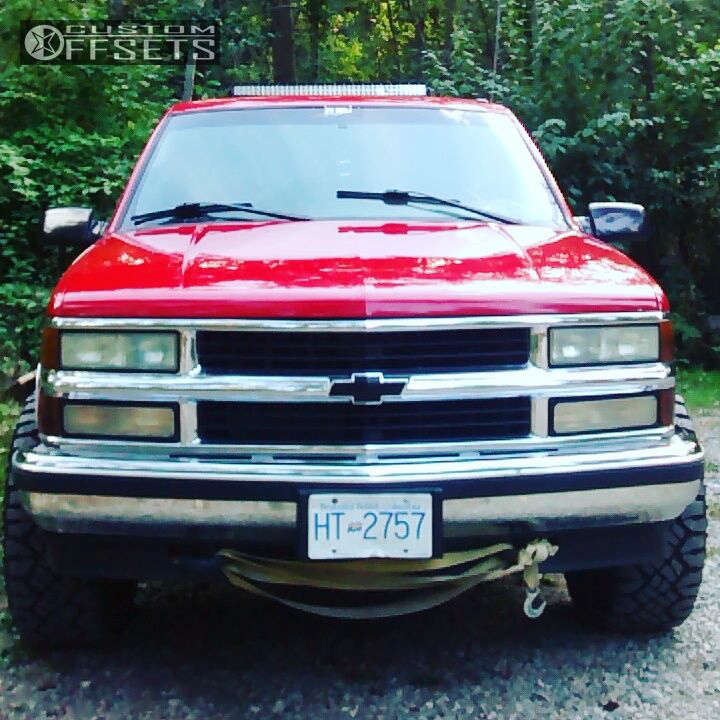 1995 Chevrolet K1500 with 15x10 -32 Vision Rally and 33/12.5R15 ...