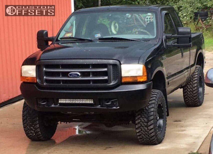2001 Ford F-250 Super Duty with 18x9 -12 Fuel Hostage and 33/12.5R18 ...