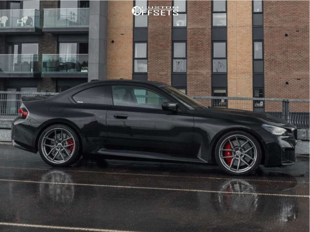 2023 BMW M2 with 20x9.5 8 HRE FlowForm Ff21 and 285/30R20 Yokohama ...