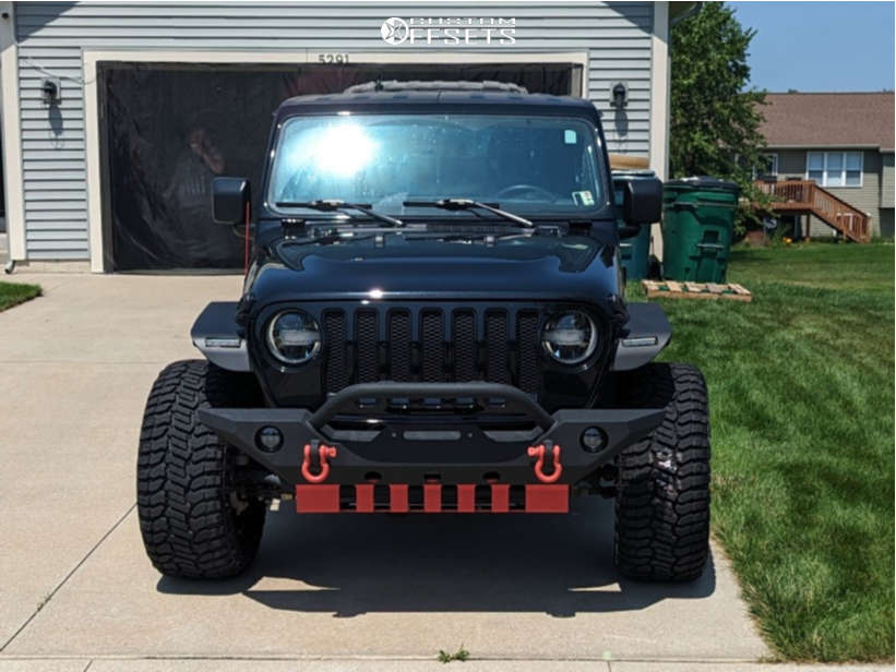 2020 Jeep Wrangler with 18x9 -15 RTX Offroad Zion and 33/12.5R18 Radar ...