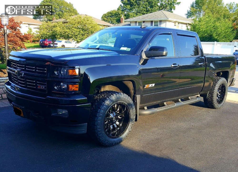 2015 Chevrolet Silverado 1500 with 20x10 -18 Fuel Sledge and 295/55R20 ...