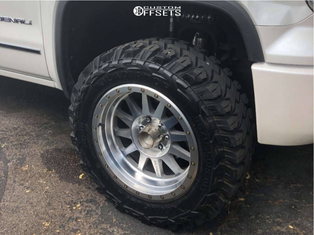 2015 GMC Sierra 1500 with 20x10 -18 Method Double Standard and 35/12 ...
