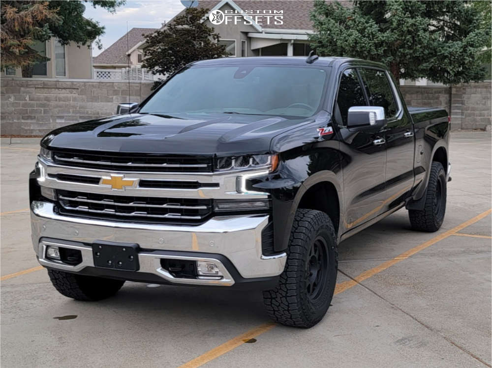 2022 Chevrolet Silverado 1500 LTD with 17x8.5 0 Method Mr701 and 285 ...