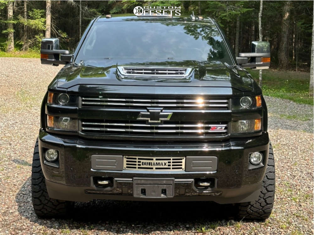 2019 Chevrolet Silverado 2500 HD with 22x12 -40 American Force Atom Ss ...