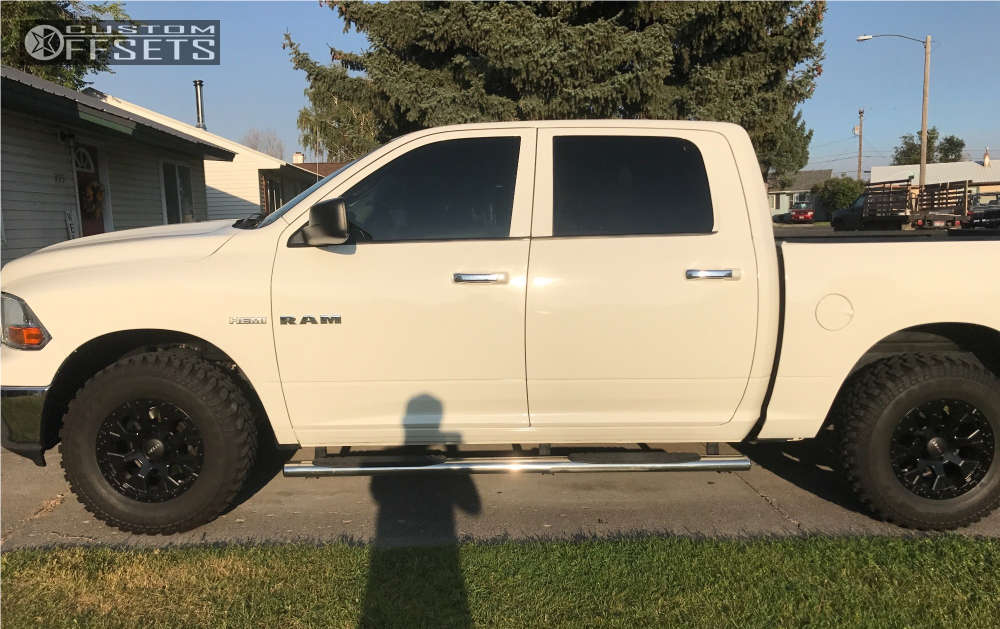 2009 Dodge Ram 1500 with 17x9 -12 Helo He878 and 285/70R17 Radar ...