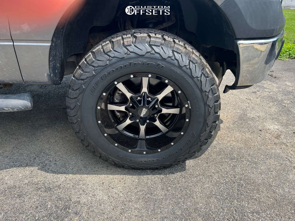 2013 Ford F-150 with 18x10 -24 Moto Metal MO970 and 295/70R18 ...