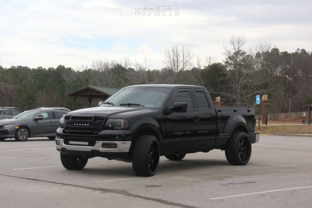 2004 Ford F-150 with 24x12 -44 Impact Offroad 820 and 305/35R24 AMP Pro ...