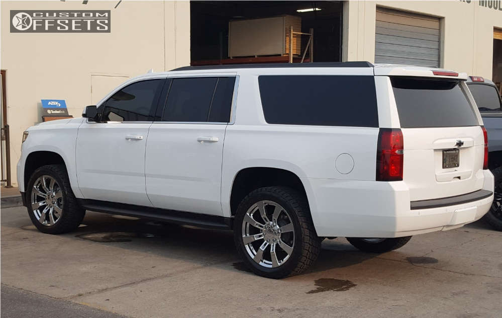 2017 Chevrolet Suburban with 22x9 31 OE Performance 144 and 305/45R22 ...